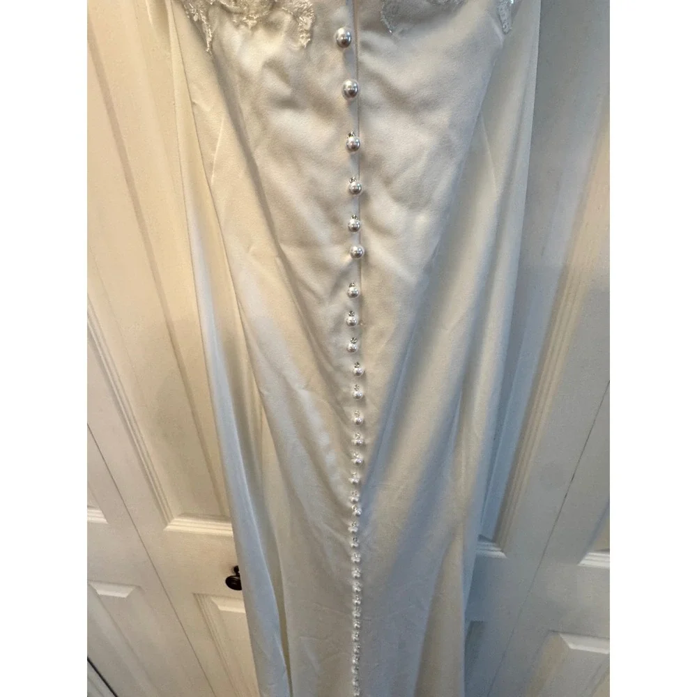 Azazie | Dresses | Azazie Lewena Diamond White Lace Mermaid Wedding ...
